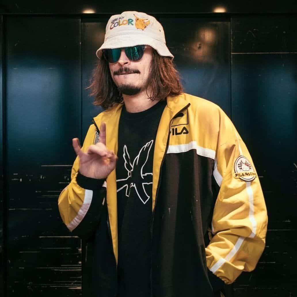 Lorenzo veut faire le remix de Everytime we touch